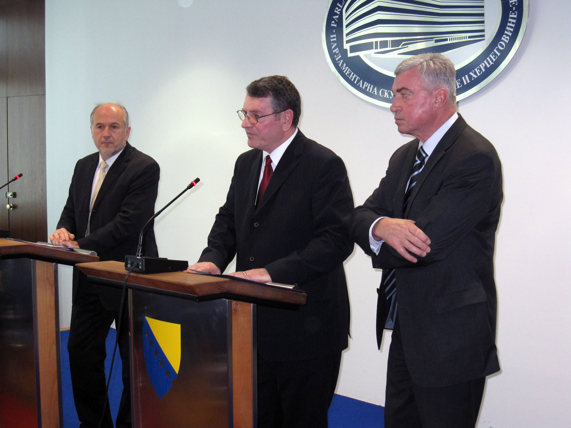 Visoki predstavnik i specijalni predstavnik EU sastao se sa kolegijima ... Visoki predstavnik i specijalni predstavnik EU sastao se sa kolegijima ...