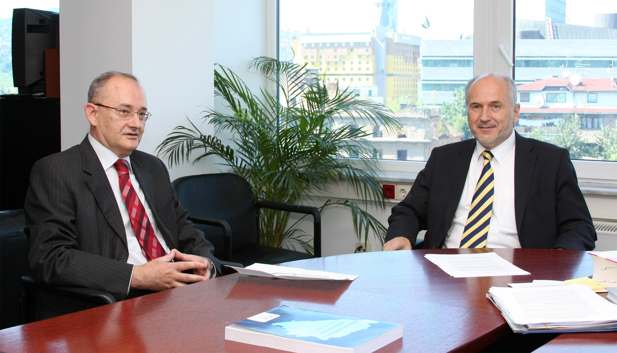 Valentin Inzko met with Božo Ljubić | Office of the High Representative